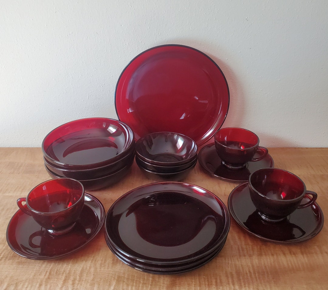Vintage Royal Ruby Red Anchor Glass Dinnerware, Red Glassware, 16 Piece ...