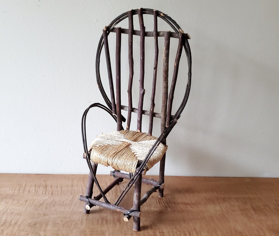 Vintage Grapevine Plant Stand - Etsy