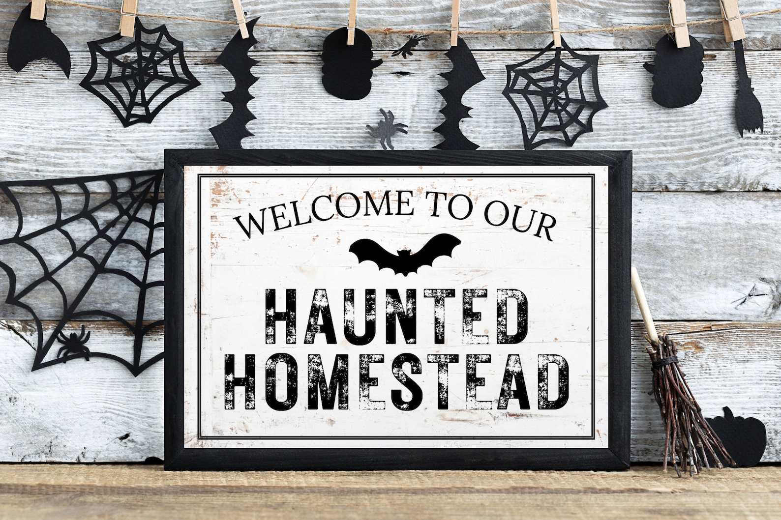 Spooky Halloween Art Set: Farmhouse Style Fall Decor - Haunted House ...