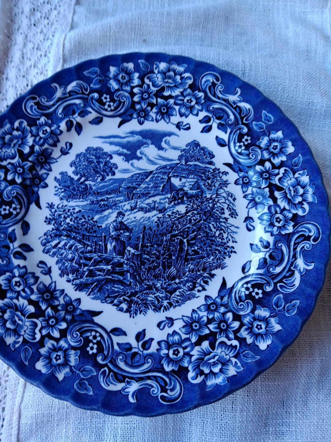 Vintage Set of Three Red River Pattern Blue and White Transferware 8 ...