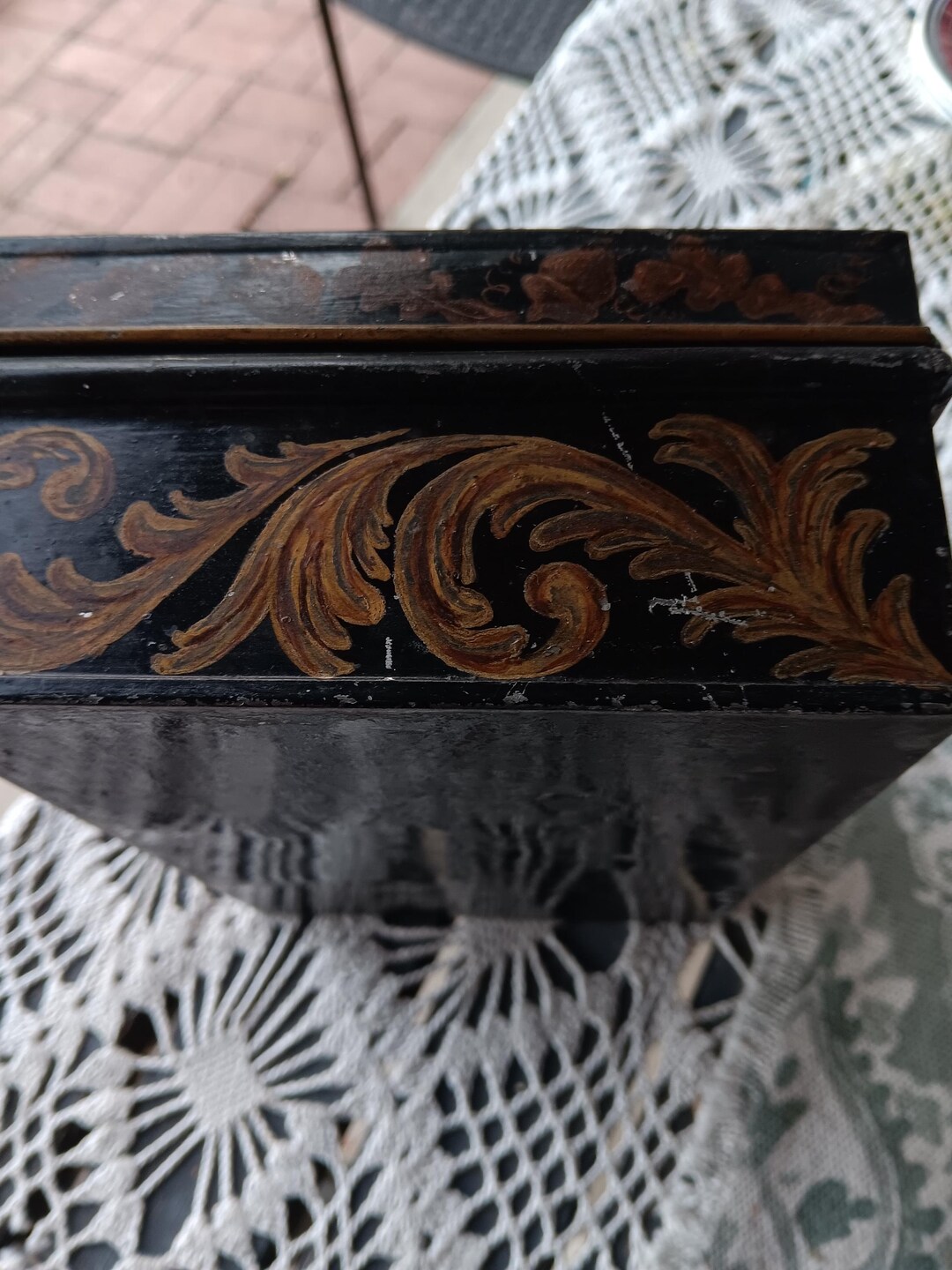Vintage Lacquer Tole Painted Spice Box With Six Spice Tins. Brass ...