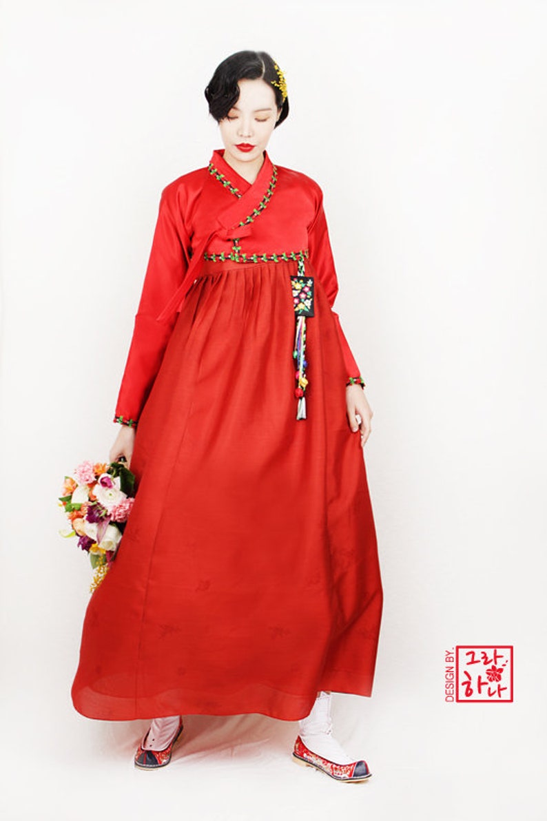 Red Roses Hanbok Set - Etsy UK