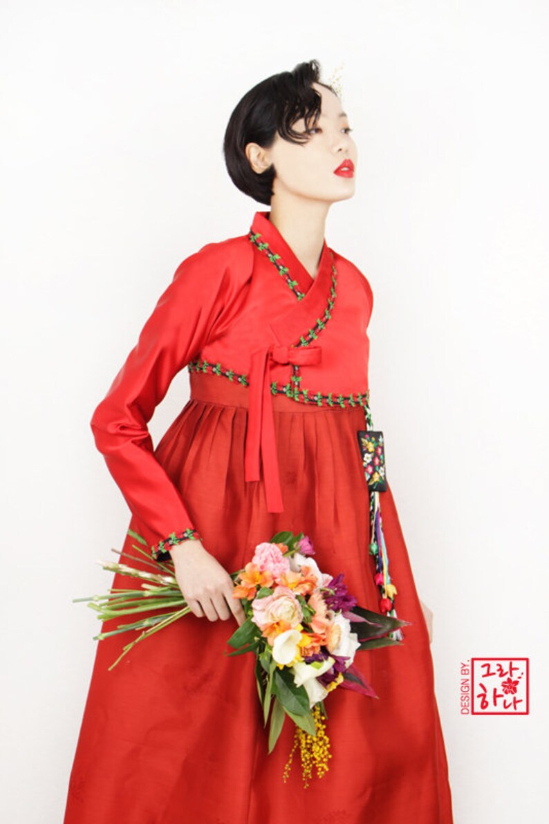 Red Roses Hanbok Set - Etsy UK