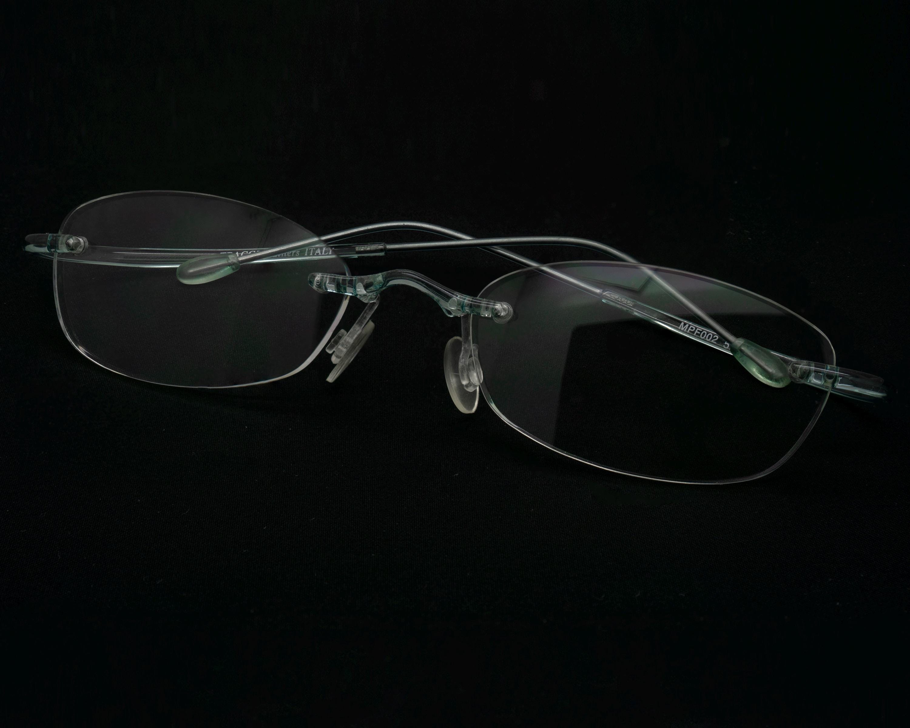 Super Lightweight Prescription Glasses, Made in Italy. Rimless Memflex ...