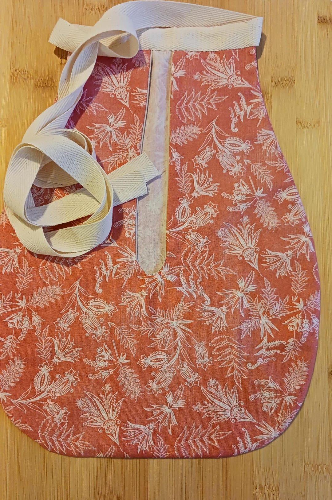 Woman's Pocket 18th Century-19th Century-pink and White Floral Cotton ...