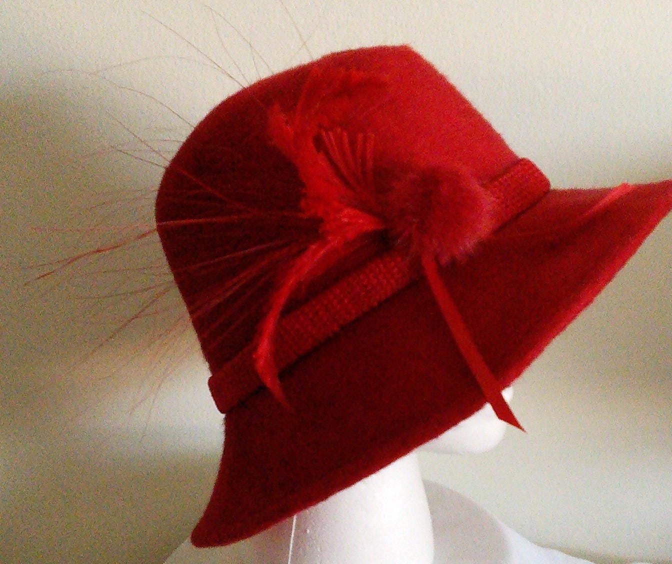 Sombrero de piel de castor rojo, cinta tejida, sombrero de plumas de ...