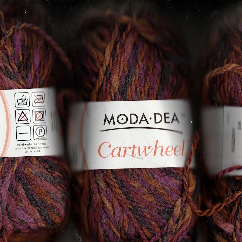 Moda Dea Yarn - Etsy