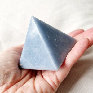 Angelite Crystal Pyramid, Blue Crystal, Stone Pyramid, Blue Angelite ...