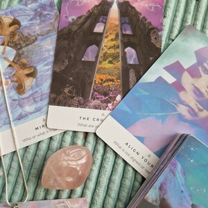 Pastel Pink Light Oracle Card Set With Chakra Pendant & Rose Quartz ...