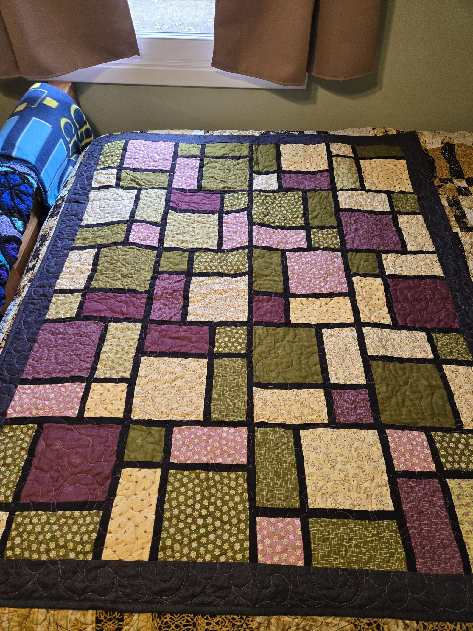 Flowered Block Lap Quilt - Etsy