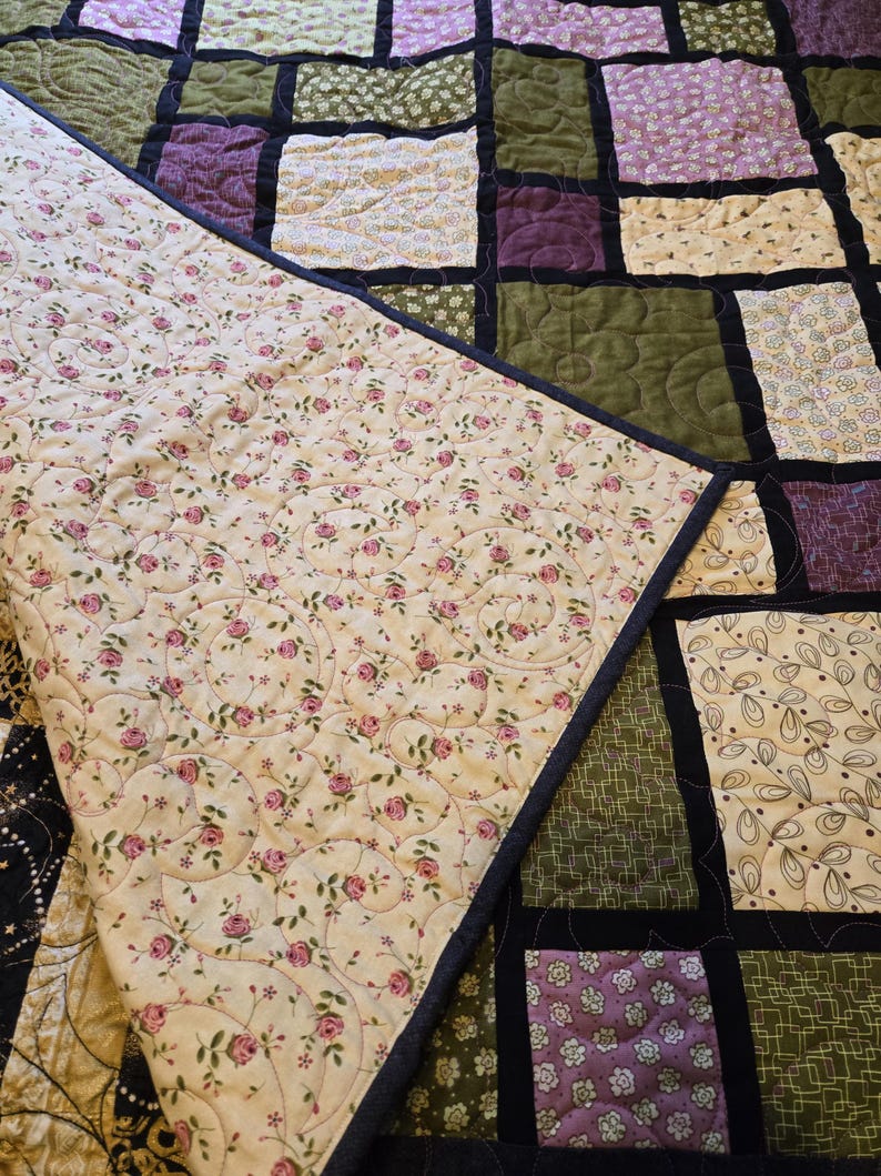Flowered Block Lap Quilt - Etsy