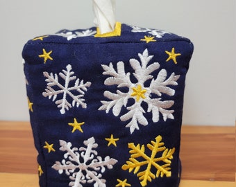 Tissue Box Cover, Snowflakes, White on Blue, Snowflakes Fabric Cover ...