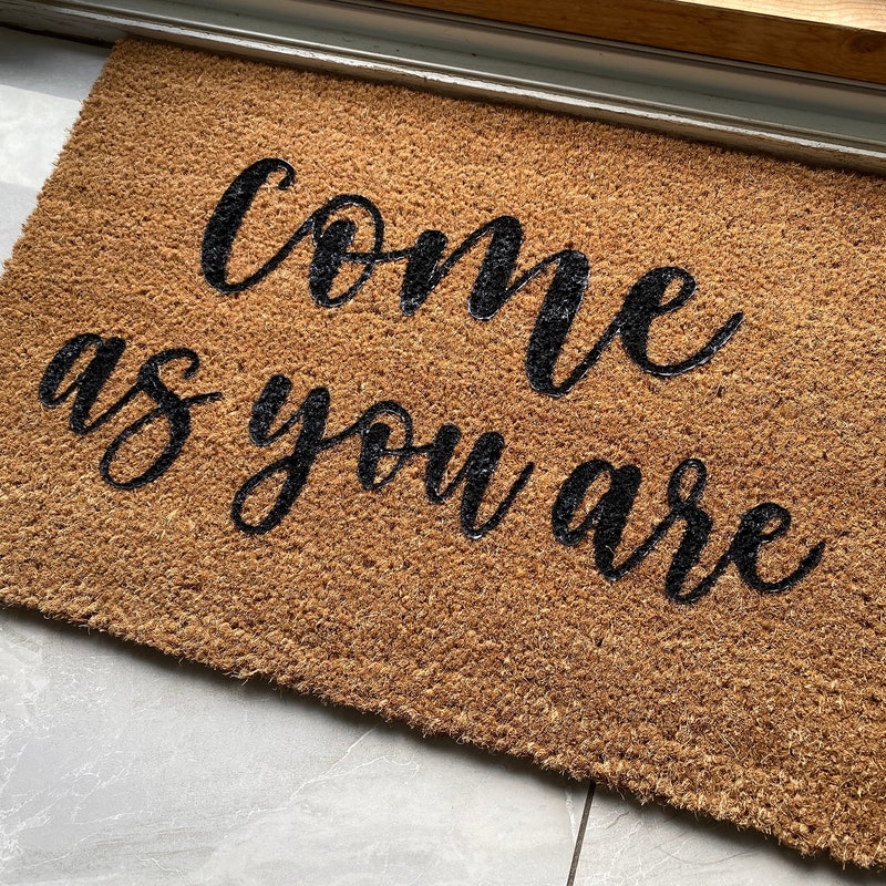 Come as You Are Doormat - Etsy