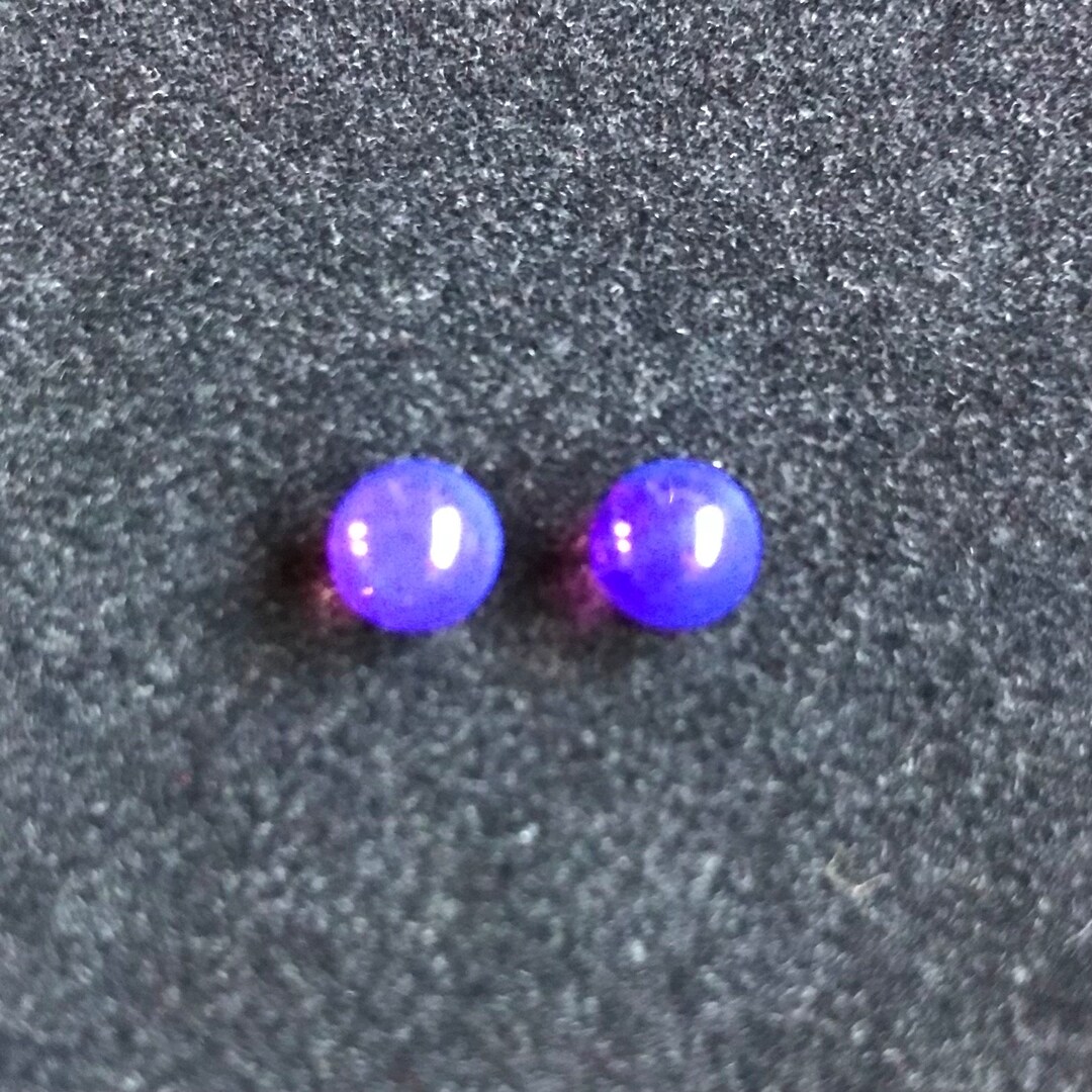 Pair of 6mm royal Jelly Pearls - Etsy