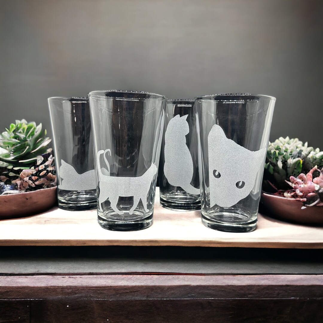 Cute Cats Being Cats Cat Housewarming Gift Drinking Glasses 4 Engraved ...