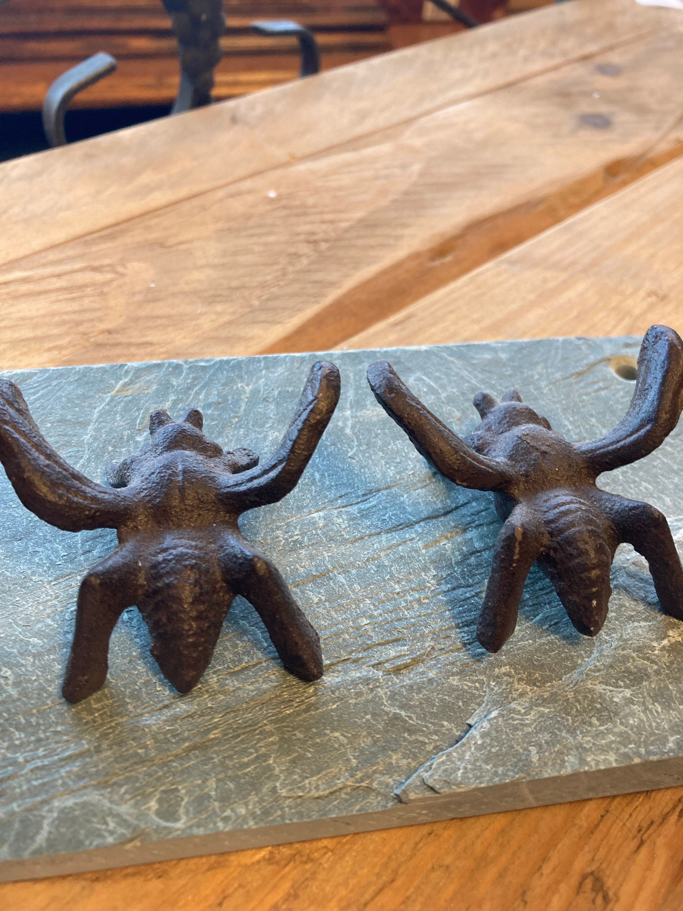 Slate Key Rack With Vintage Cast Bee Hooks - Etsy UK