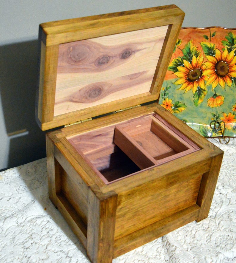 Handcrafted Cedar Lined Wood Keepsake Box: Rustic Treasure Box - Etsy