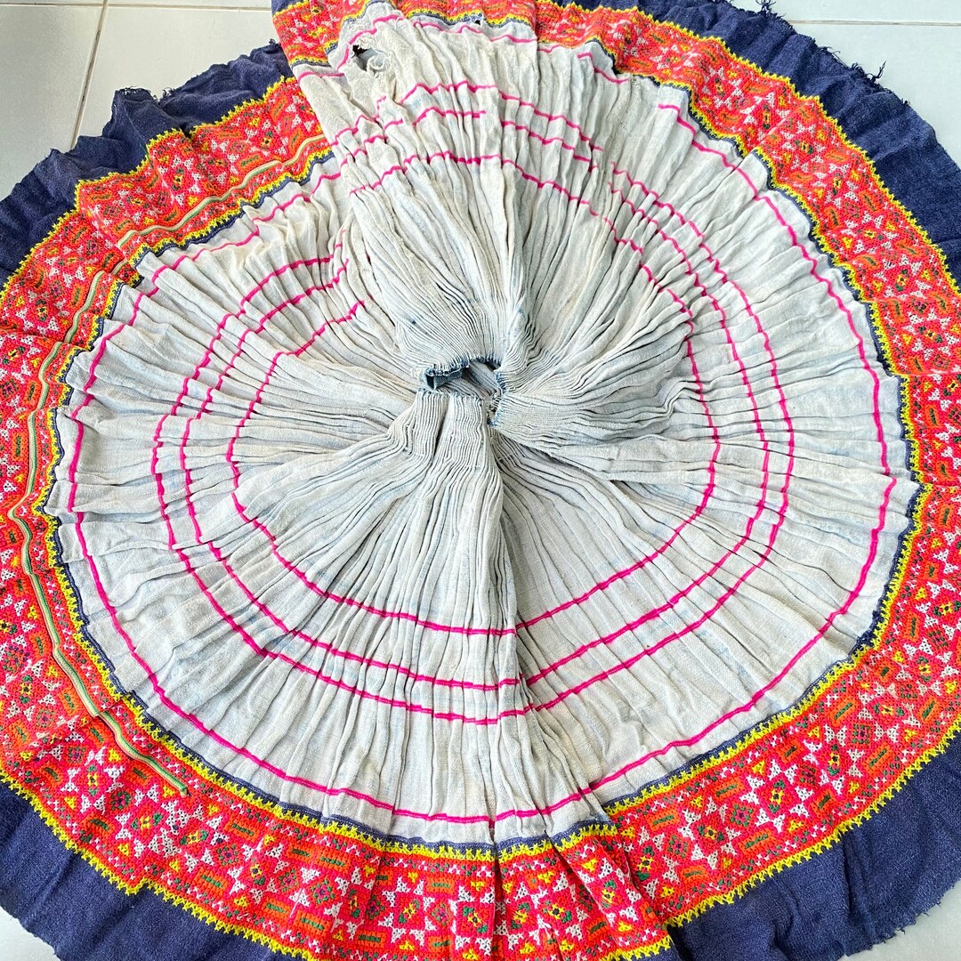 Vintage Hmong Hemp Batik Fabric: Embroidered Boho Textile - Etsy