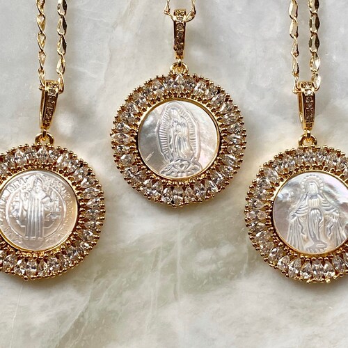 Virgin Mary Necklace / Religious Catholic Necklace / Gold - Etsy