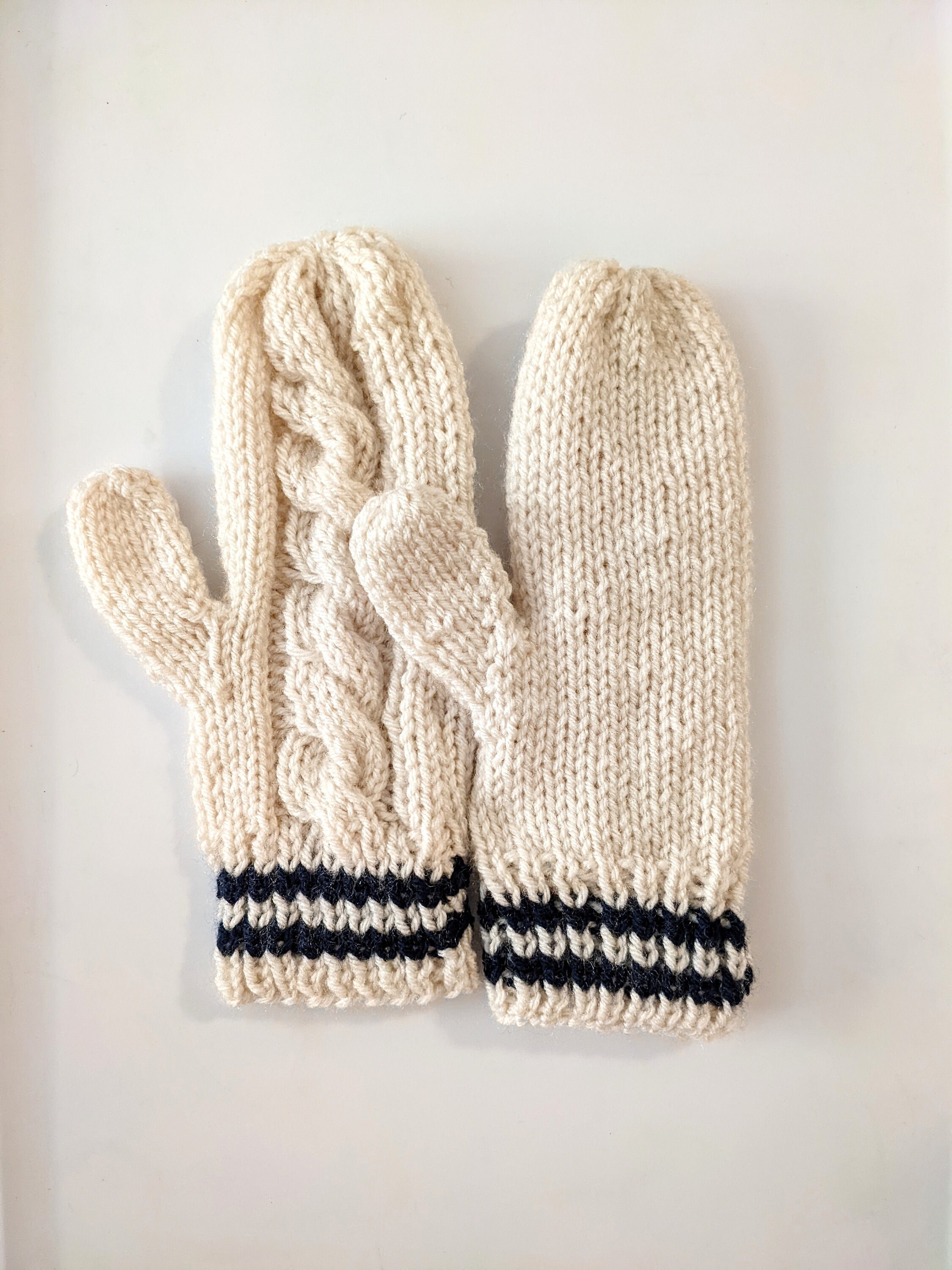 Taylor Swift Folklore Mittens Pattern Tutorial - Etsy