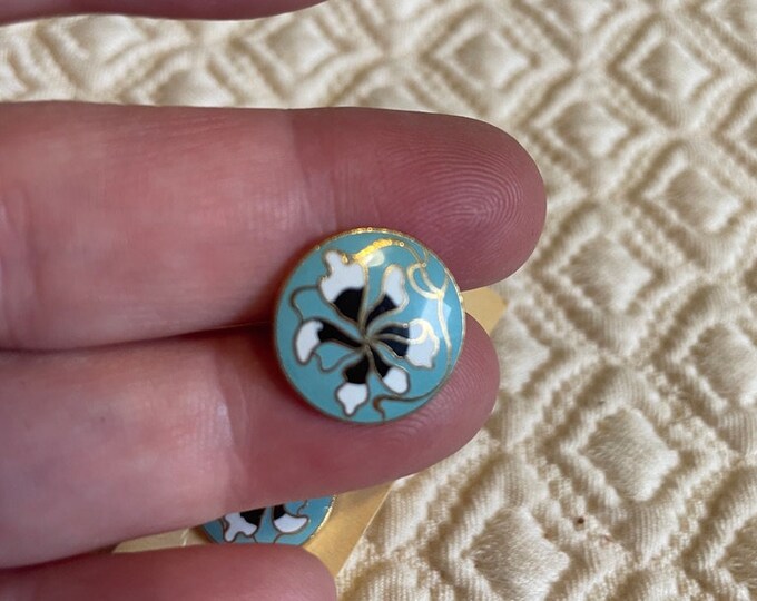 3 Vintage Enamel Buttons - Etsy