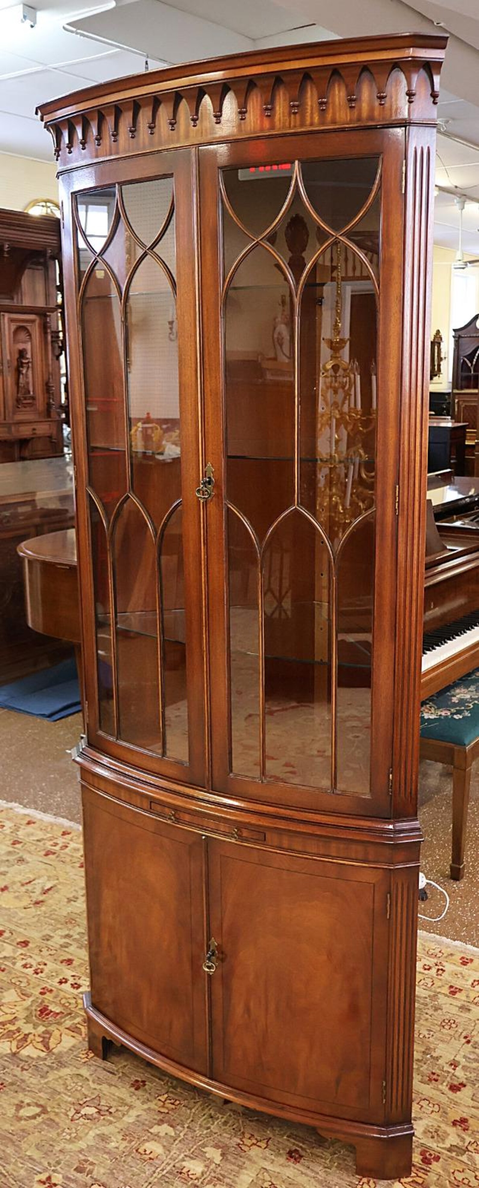 English Bevan Funnell Reprodux Mahogany Chippendale Corner Cabinet - Etsy