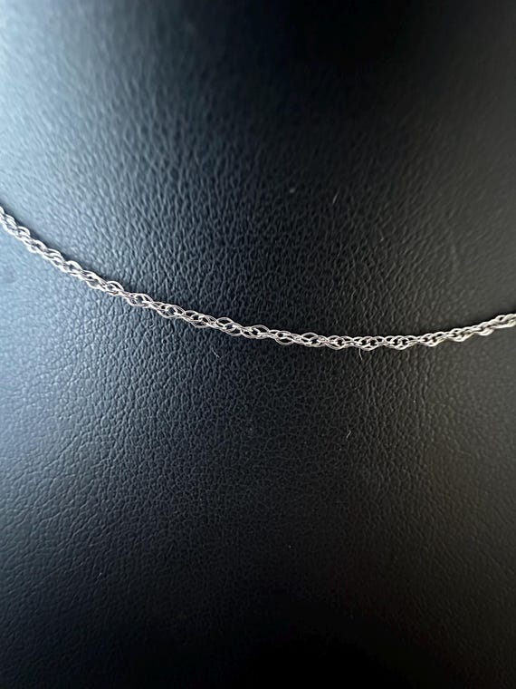 14 karat white gold, baby rope chain - Gem