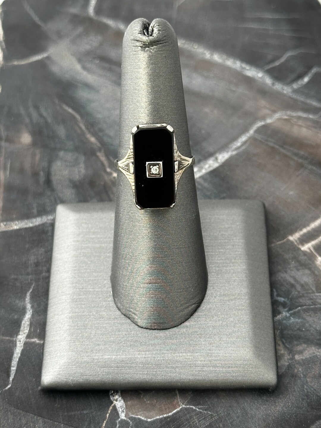 14 Karat White Gold Rectangular Onyx Ring With Diamond Accent - Etsy