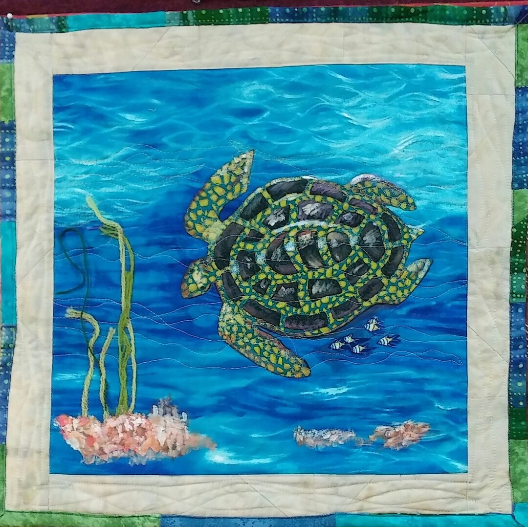 Green Sea Turtle Wall Hanging Hand Made. Turtle in the Ocean, Turtle ...