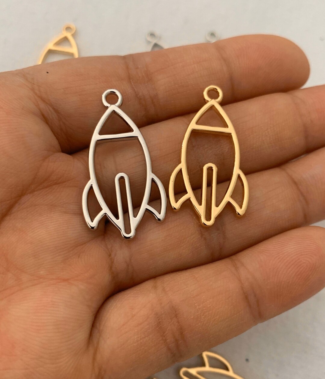 5 Rocket Ship Shiny Silver or Gold Tone Charm - Etsy