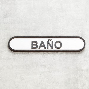 Baño Wooden Door Sign. Classic Indoor Signage With Raised Lettering ...