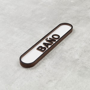 Baño Wooden Door Sign. Classic Indoor Signage With Raised Lettering ...