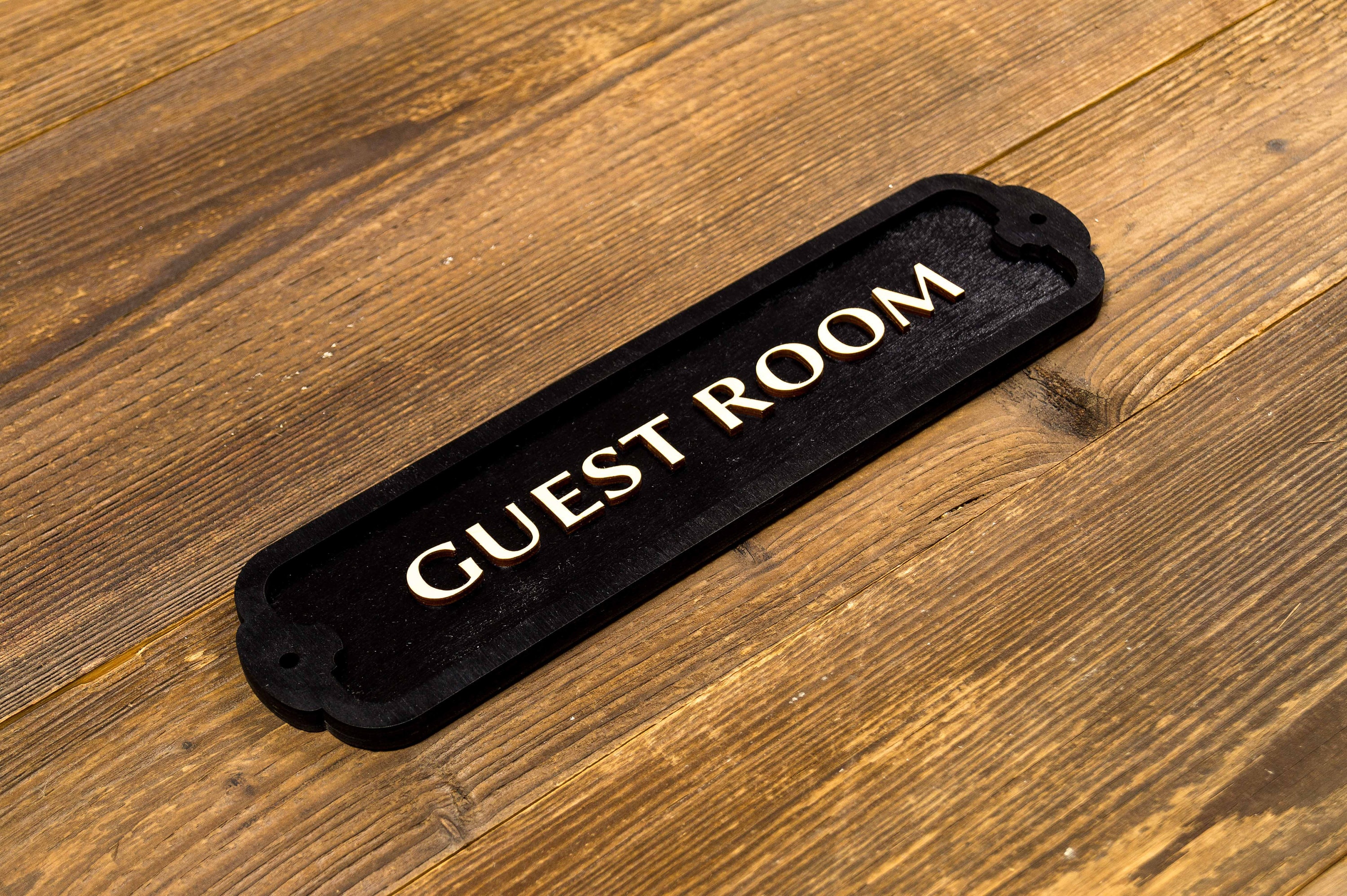 Guest Room Door Sign. Vintage style wall plate. | Etsy