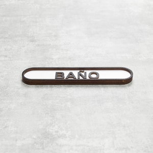 Baño Wooden Door Sign. Classic Indoor Signage With Raised Lettering ...