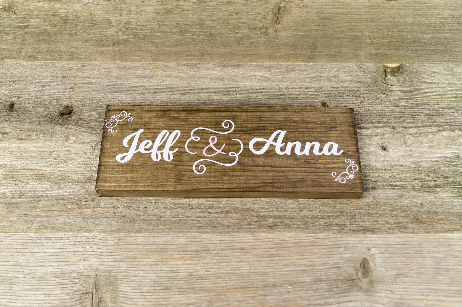 Newlywed Names Sign Mr and Mrs Sign Freestanding Sign - Etsy