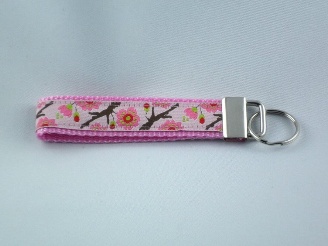 Keychain in Pink With a Cherry Blossom Design - Etsy