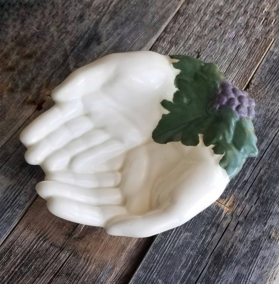 HANDS JOINED Trinket Dish, Vintage Ceramic Jewelry Di… - Gem