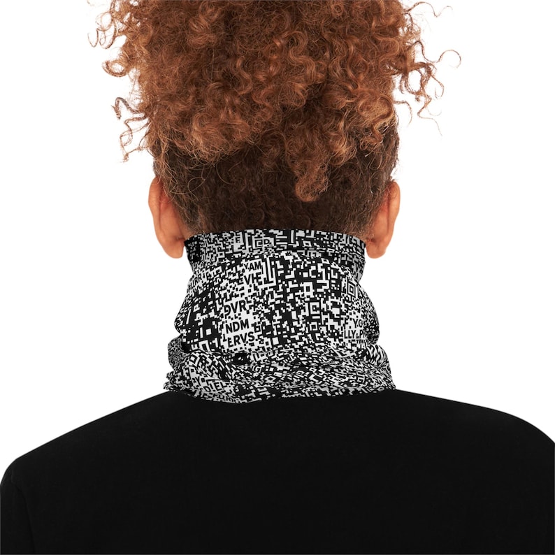 AI Camouflage Neck Gator, QR Code Distortion, Anti Surveillance ...