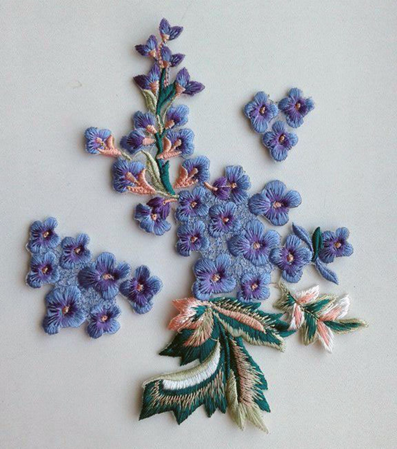 Moks30(p) Lilac Embroidery Patches - Etsy