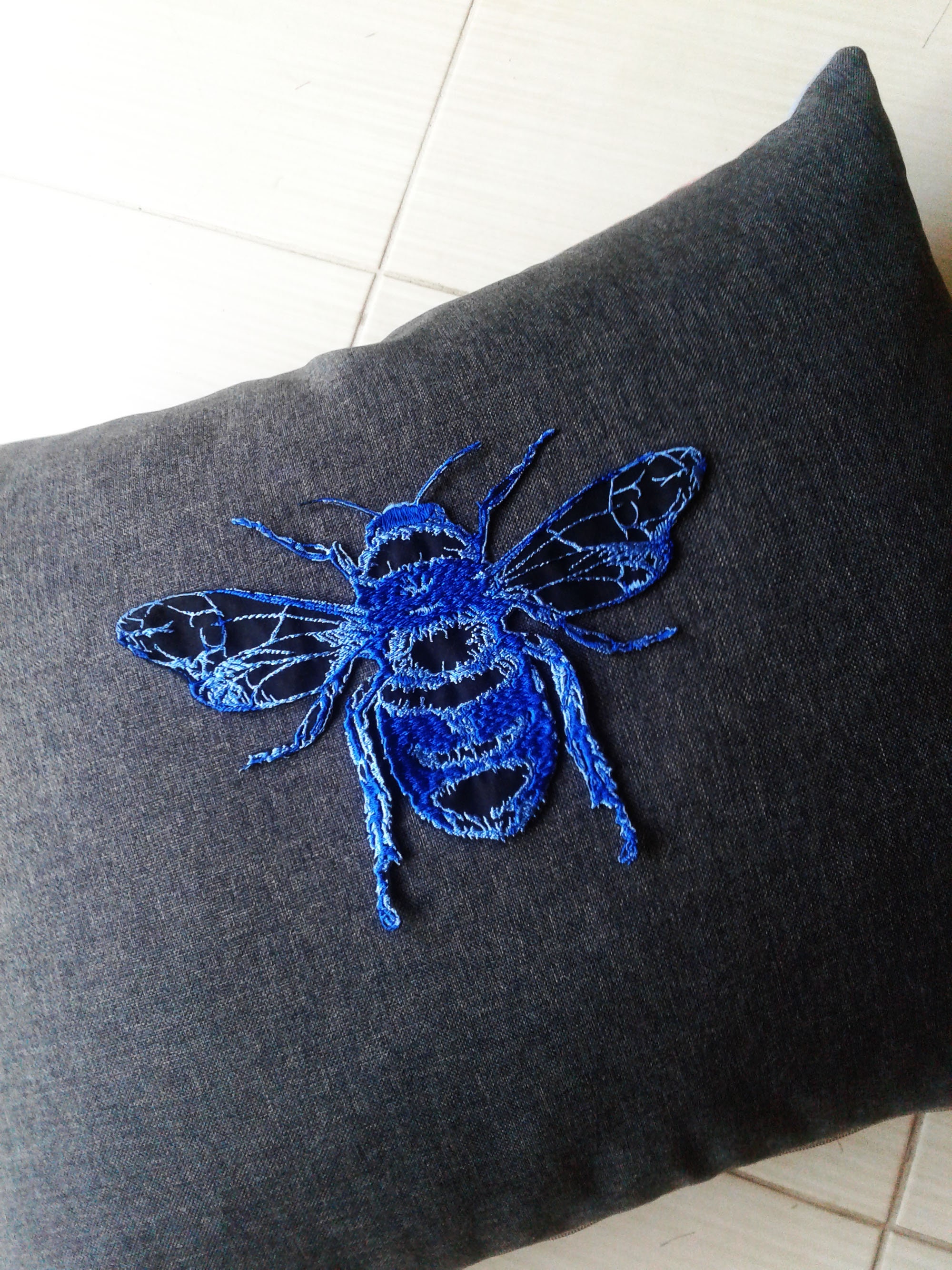 Moks262p Blue Bee Large Embroidered Patch - Etsy
