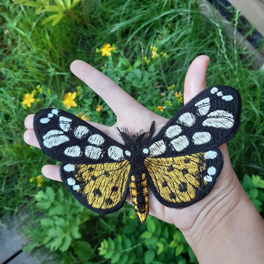 Moks375(p) Nature Embroidery Patch - Insect Patch - Cream-spot Tiger ...