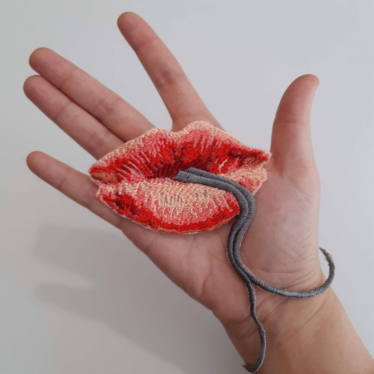 Moks444(p) Luscious Lips of a Woman Snake Embroidery Patch - Sew on ...