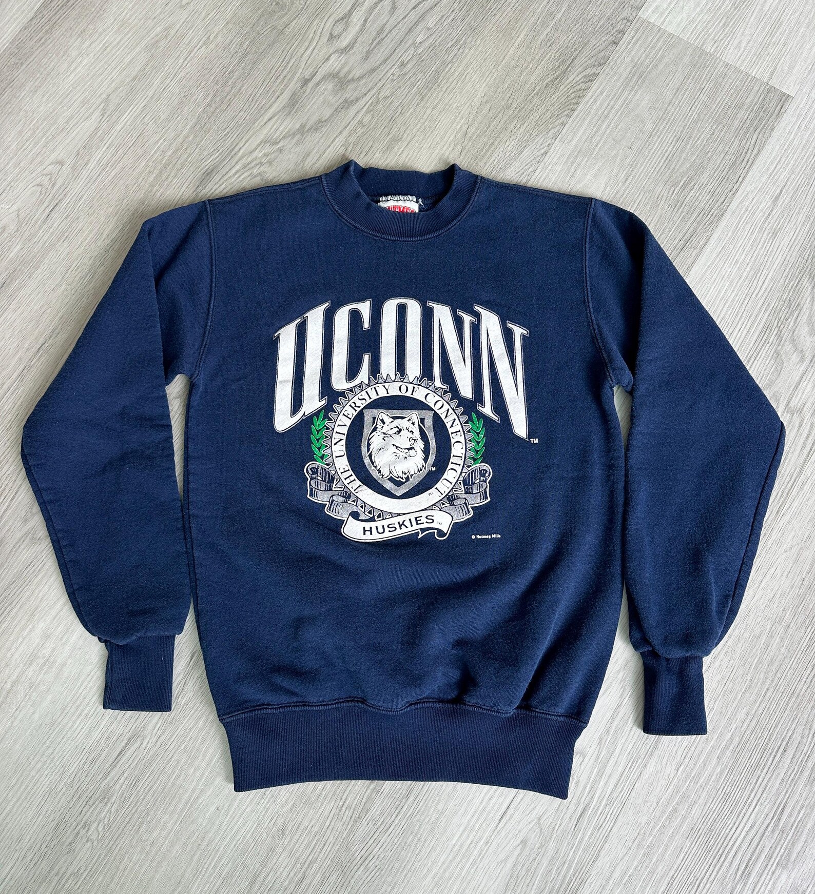 Uconn Size XS Women’s - 90s Sweatshirt - Etsy