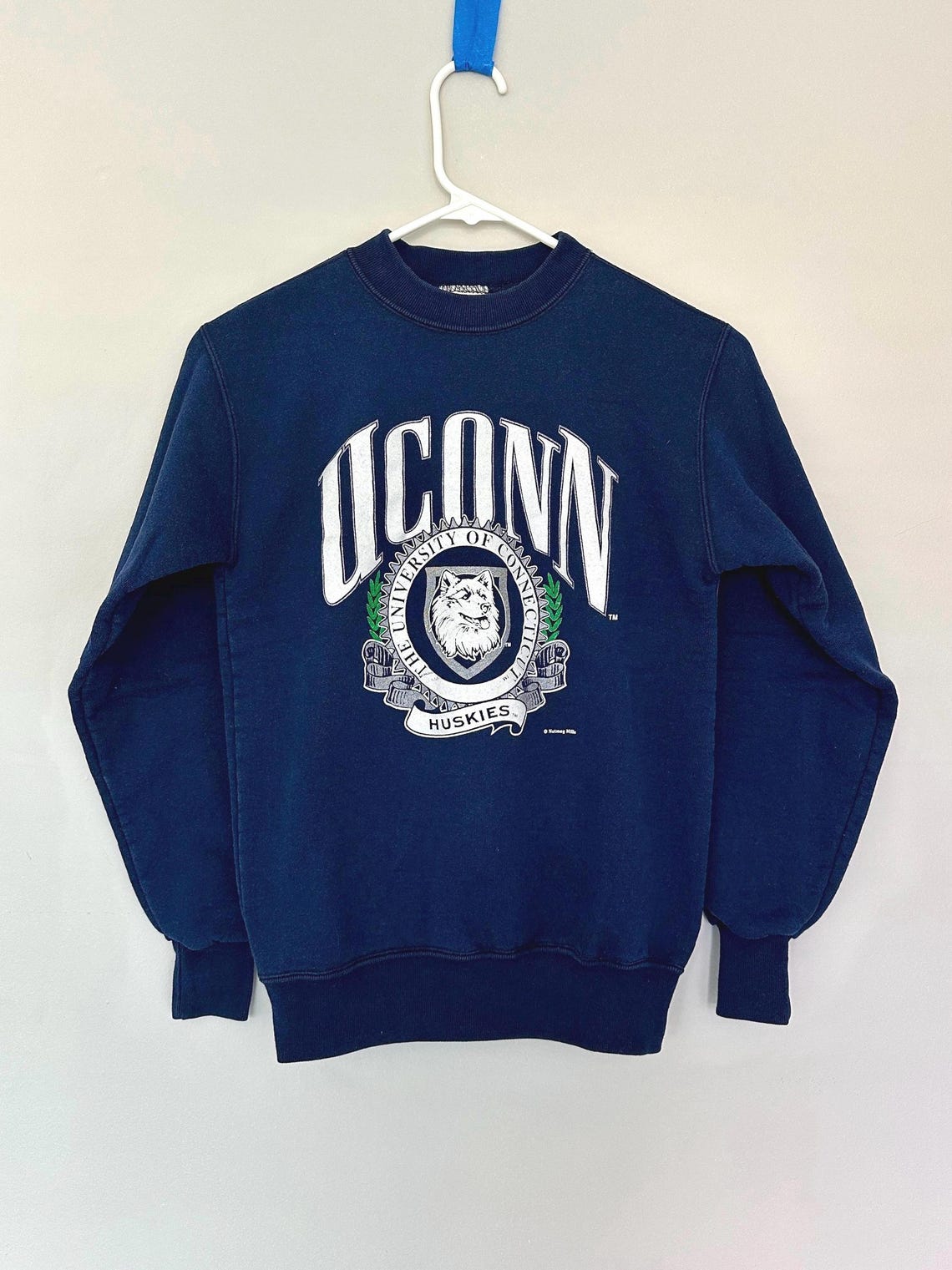 Uconn Size XS Women’s - 90s Sweatshirt - Etsy