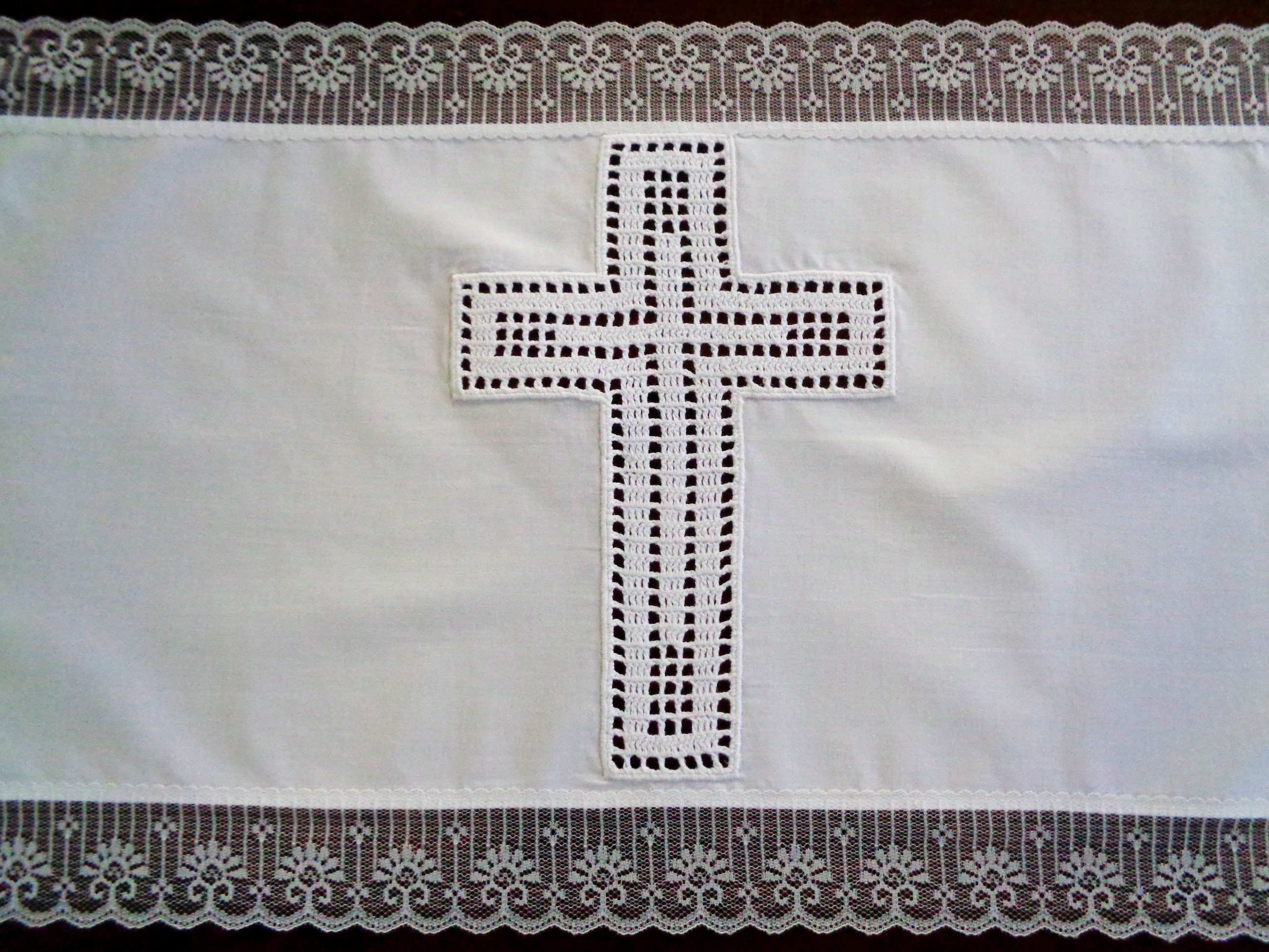 Small Altar Cloth Christian Table Runner Religious Lace Table | Etsy