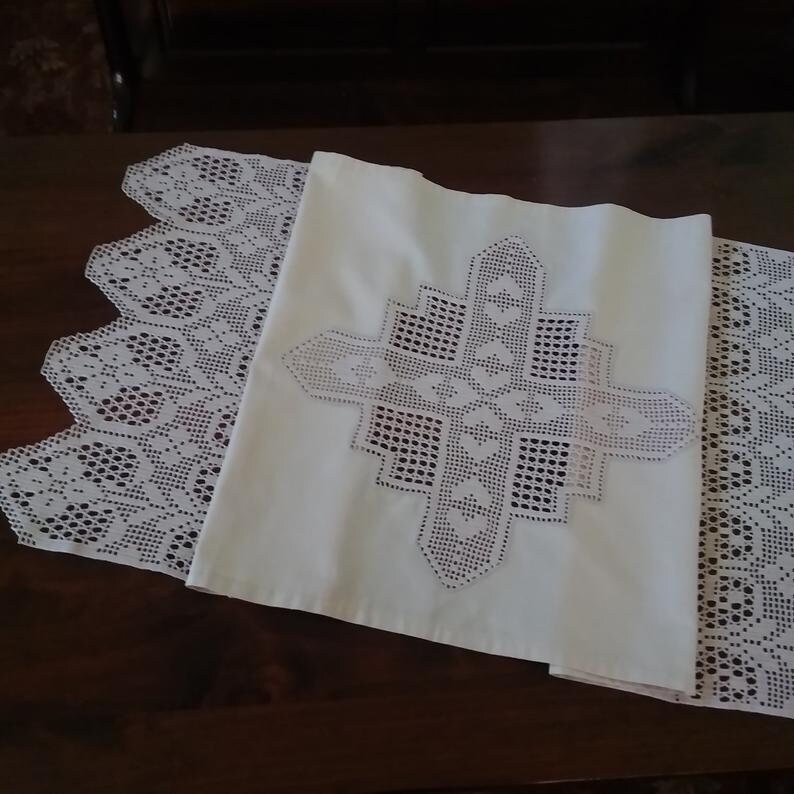 Altar Cloth Religious Lace Table Cloth Christian Table Runner - Etsy