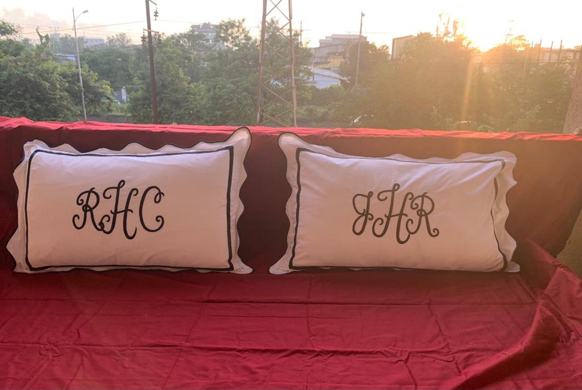 Personalized Scalloped and Border Monogrammed Pillow Sham set - Etsy