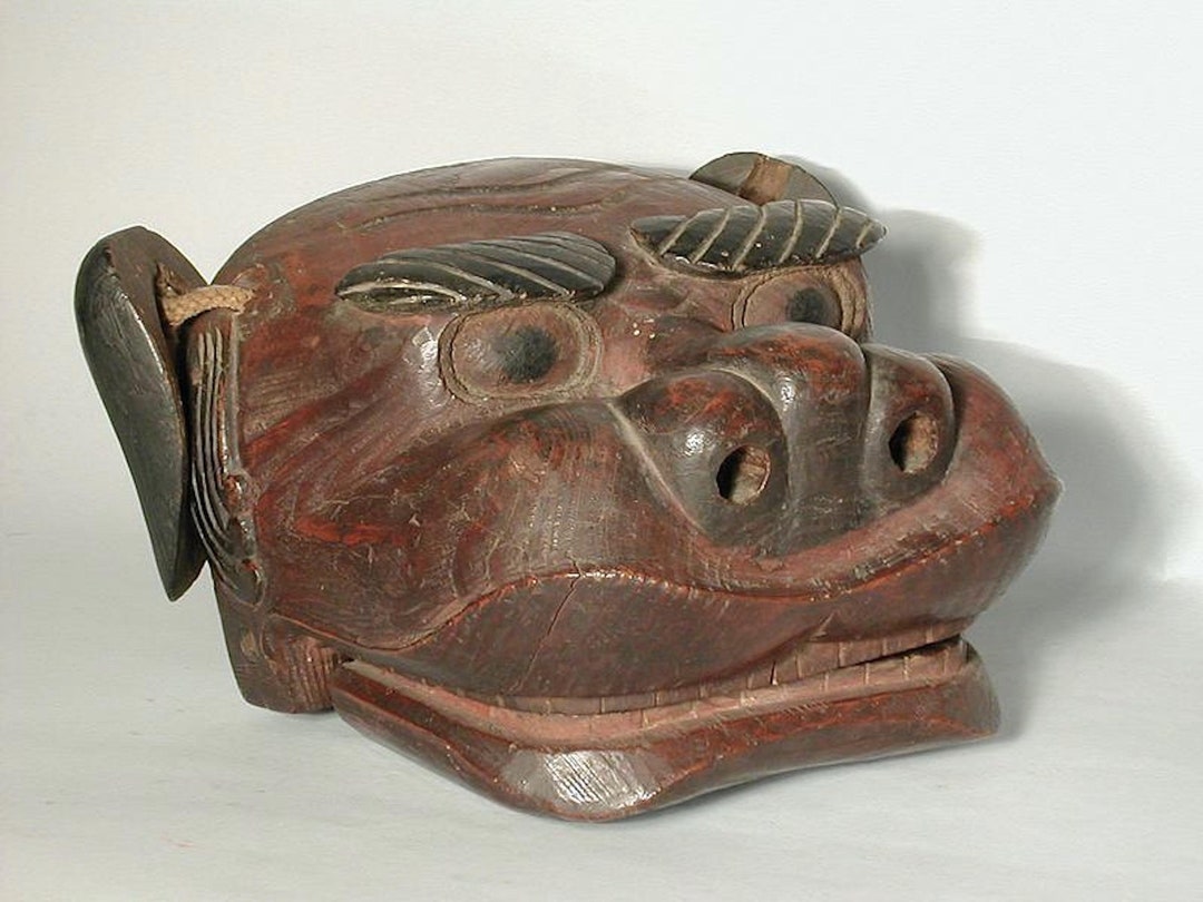 Small Wooden Shishi Mask, Movable Jaw and Ears, for New Years Dance ...