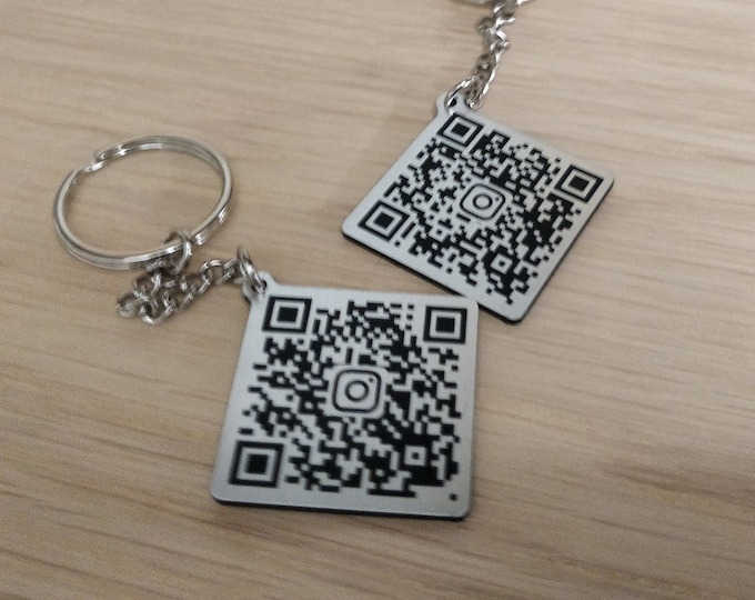 QR Code Keychain Custom QR Business Card Keychain Social Media QR Code ...