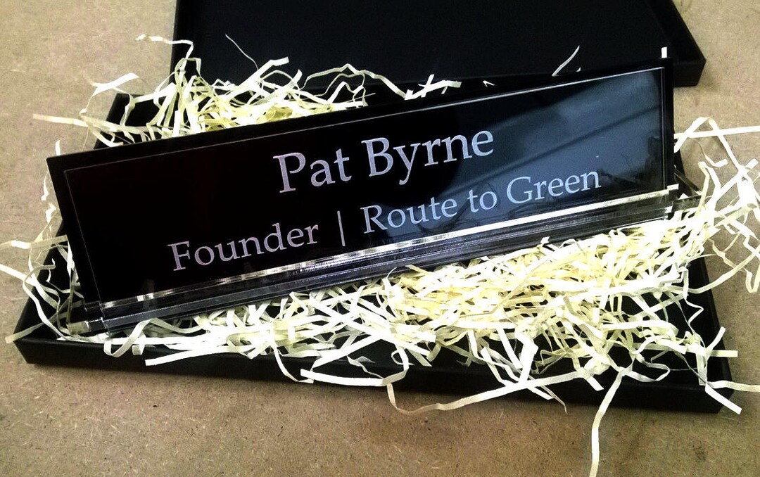 Acrylic Executive Personalised Desk Name Plate, Custom Engraved Sign ...